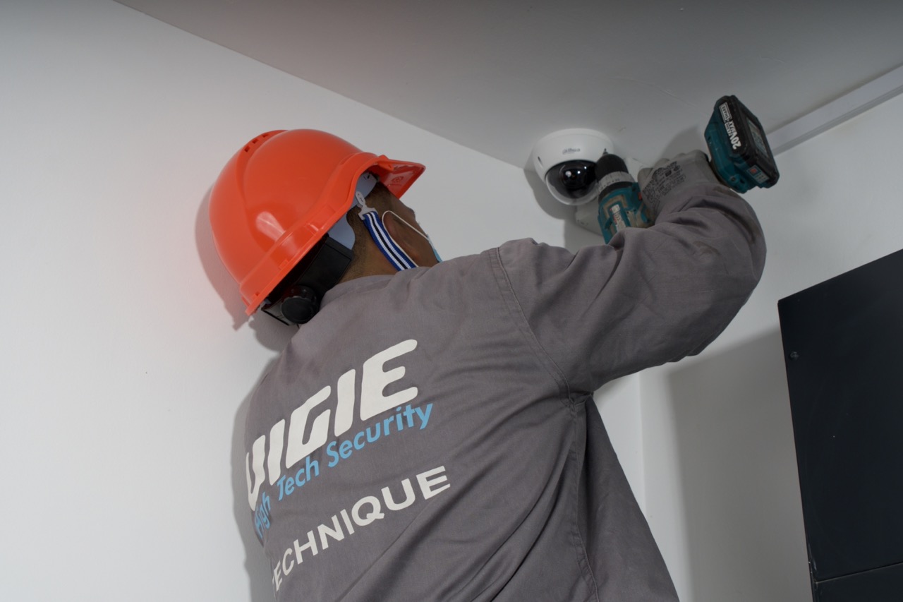 Installation d’une Alarme Maison | Sécurisez Votre Habitat avec Vigie